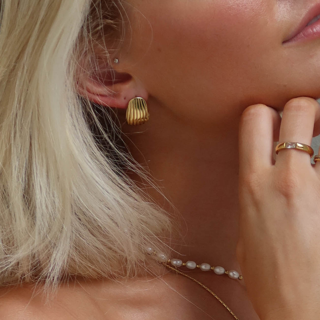 Shop Waterproof Jewelry - Earnings, Necklaces, Rings & Bracelets ...